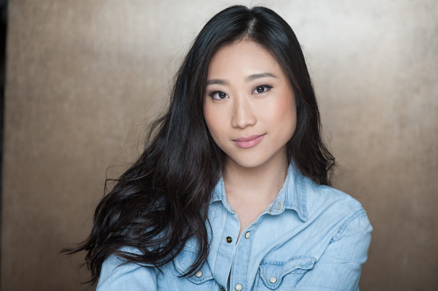 Interview with QUEEN OF THE MORNING CALM actress Tina Jung | Ricepaper ...